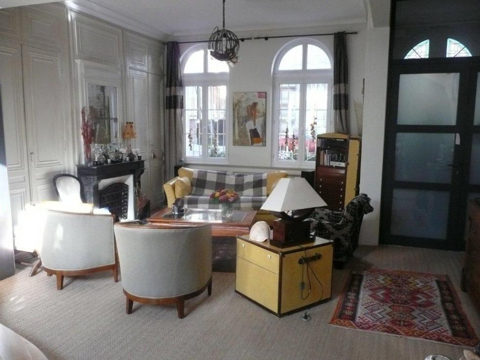 à vendre à Rouen gare, cette Maison ancienne avec jardin propose une ...